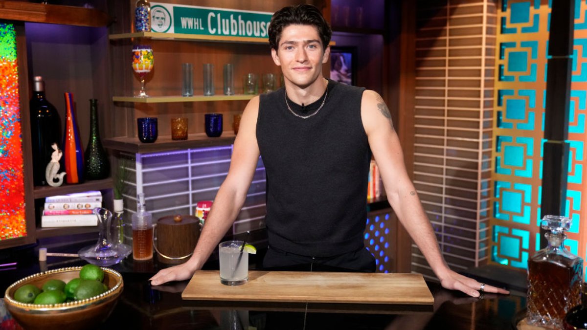 ‘Tiny Pretty Things’ star Barton Cowperthwaite is battling brain cancer ...