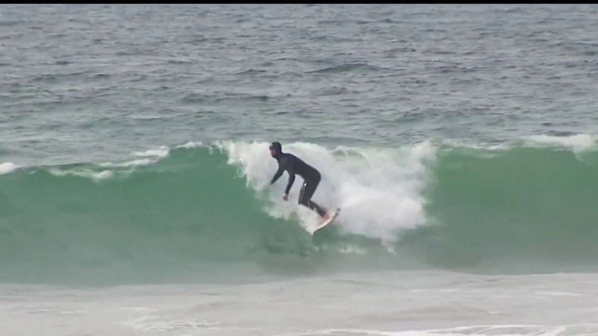 Surfers in Malibu prepare for huge waves – NBC Los Angeles