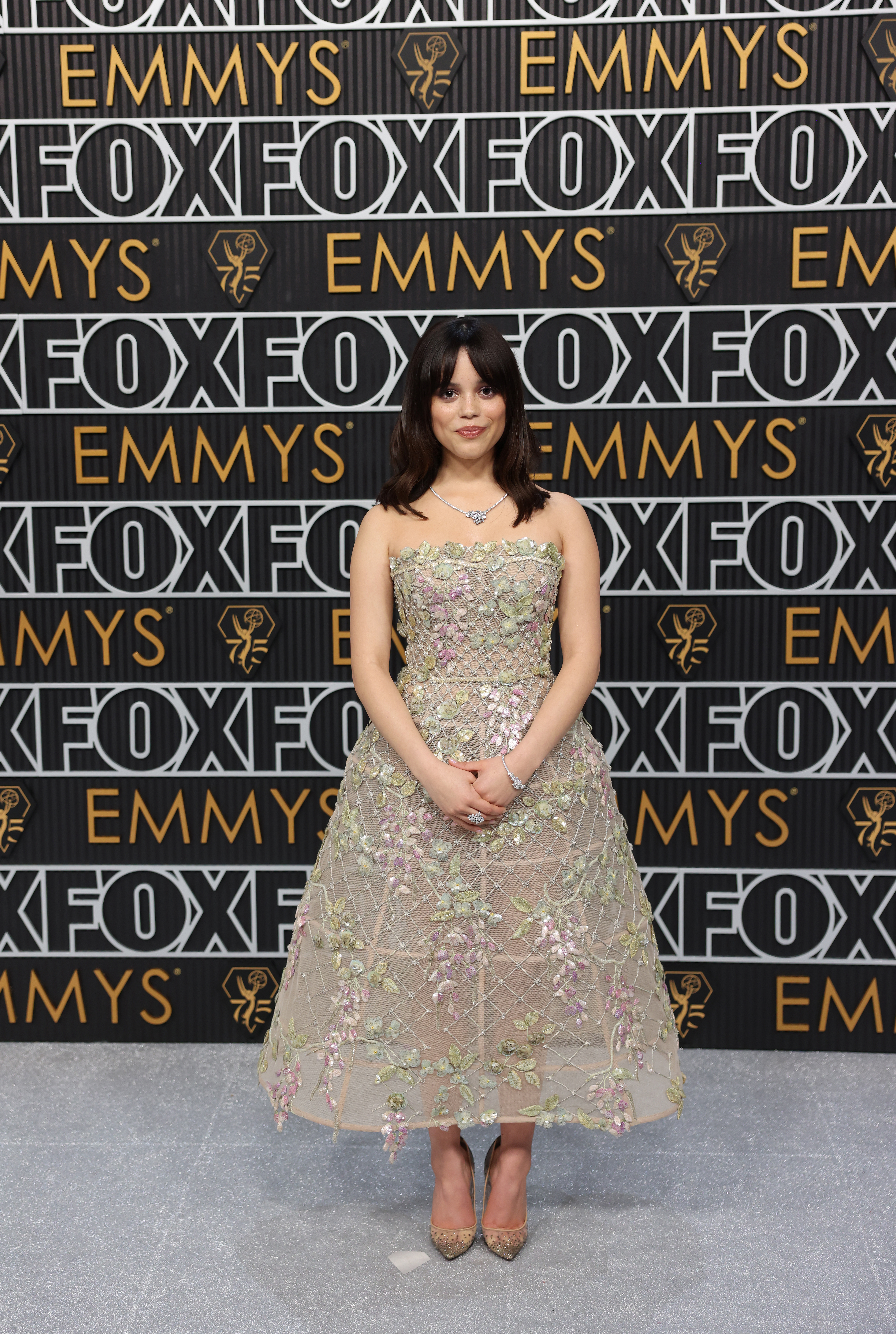 Best red carpet looks from the 75th Emmys Awards – NBC Los Angeles