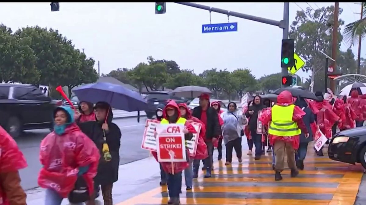 Tentative agreement ends faculty strike against CSU after one day – NBC ...