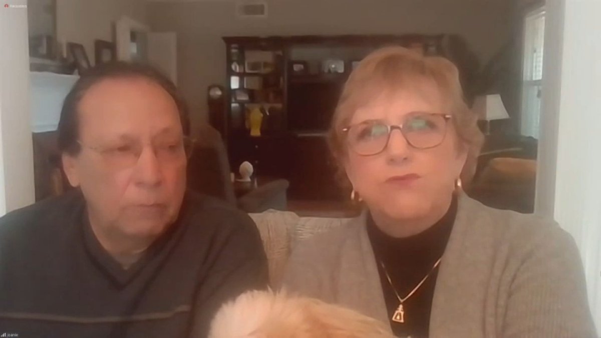 Couple aboard frightening Alaska Airlines flight says airline offered ... Couple aboard frightening Alaska Airlines flight says airline offered ...