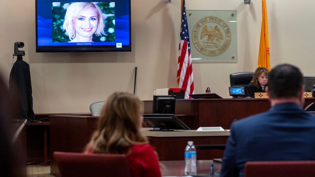 ‘Rust’ armorer’s trial begins in New Mexico – NBC Los Angeles