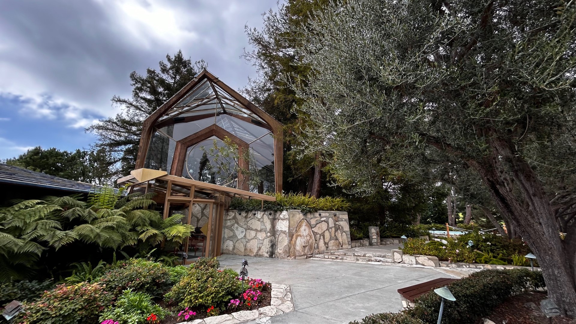 Photos: Damage at the now-closed historic Wayfarers Chapel – NBC Los ...