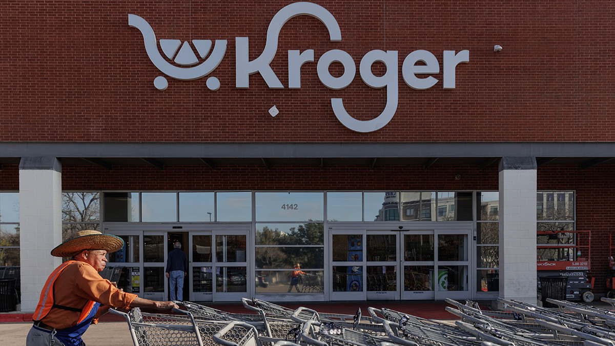 Biden administration sues to block Kroger-Albertsons merger – NBC Los ...