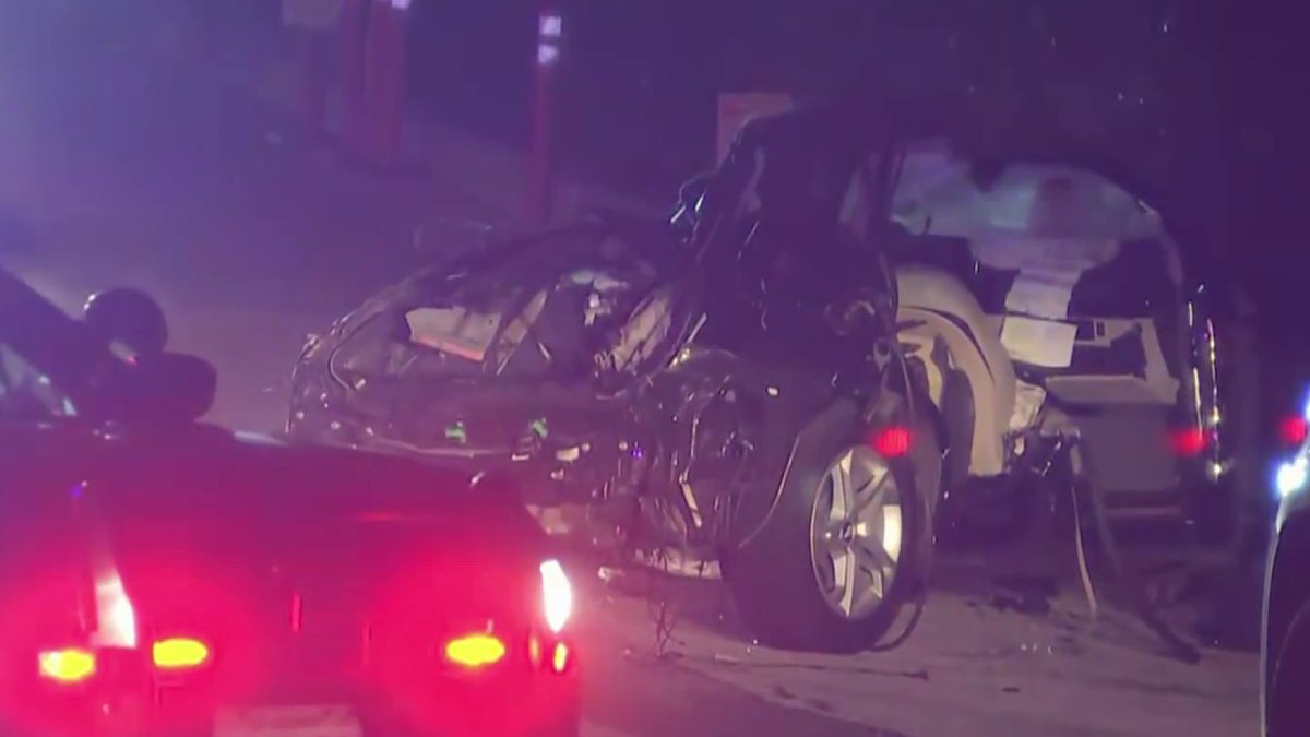 Man and woman killed in fiery crash in Altadena – NBC Los Angeles