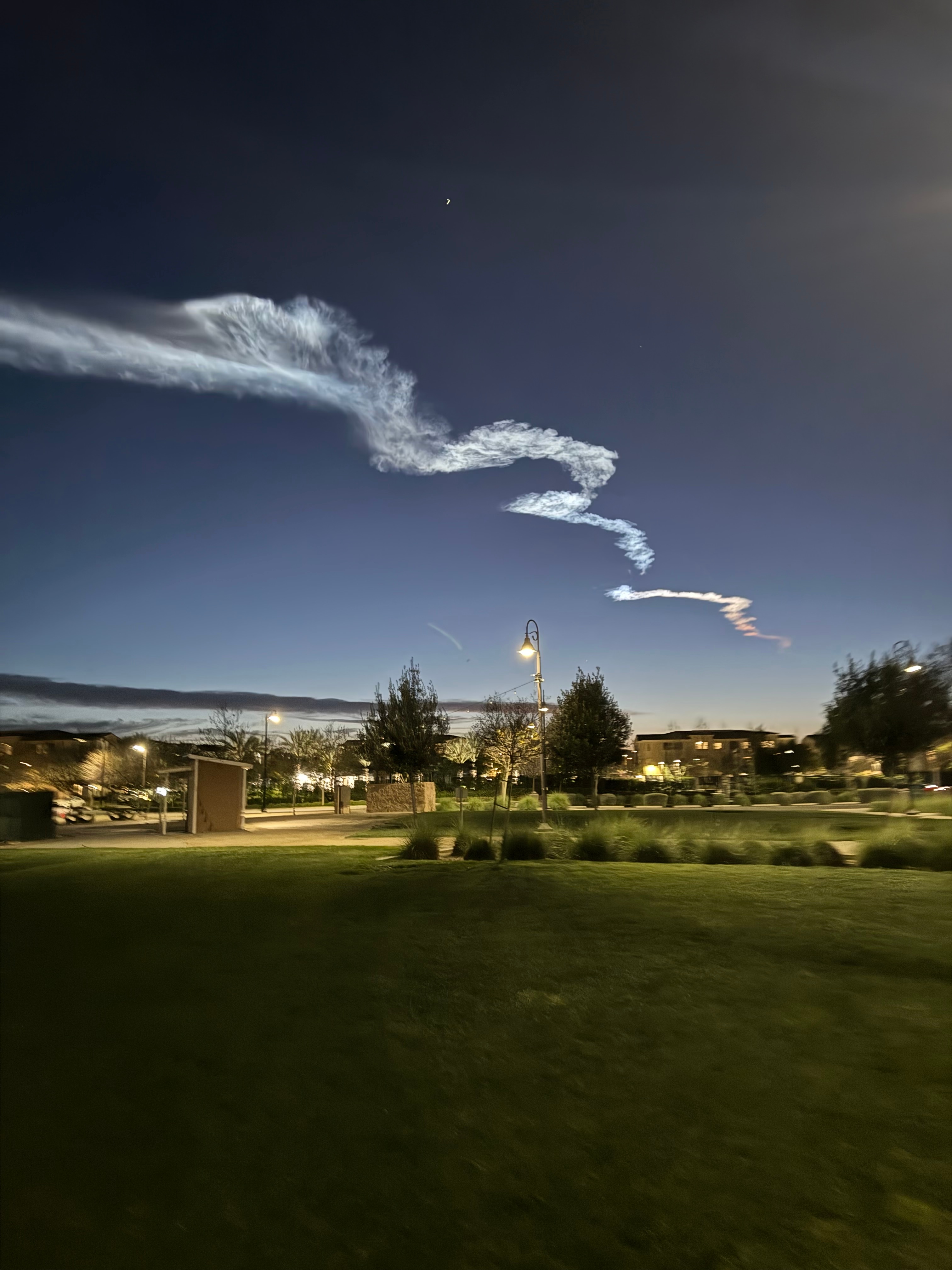 See photos from around LA of the SpaceX rocket launch – NBC Los Angeles See photos from around LA of the SpaceX rocket launch – NBC Los Angeles