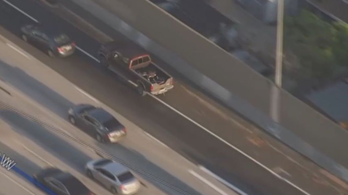Pickup chase ends under downtown LA freeway – NBC Los Angeles