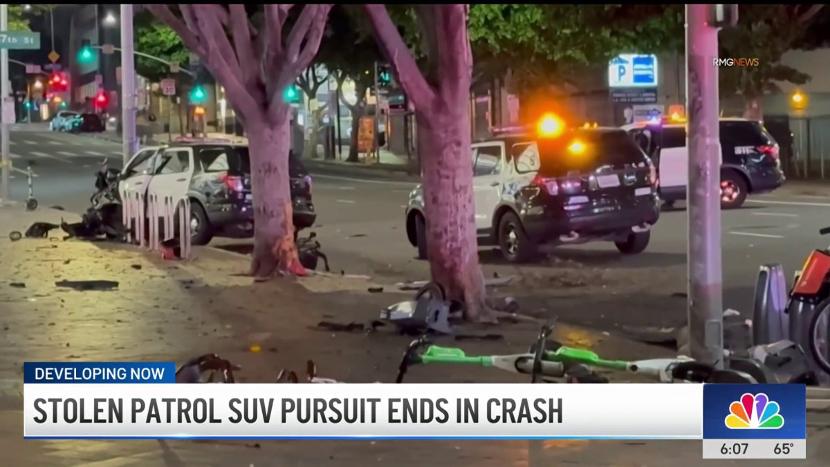 Man steals LAPD cruiser with officer inside – NBC Los Angeles