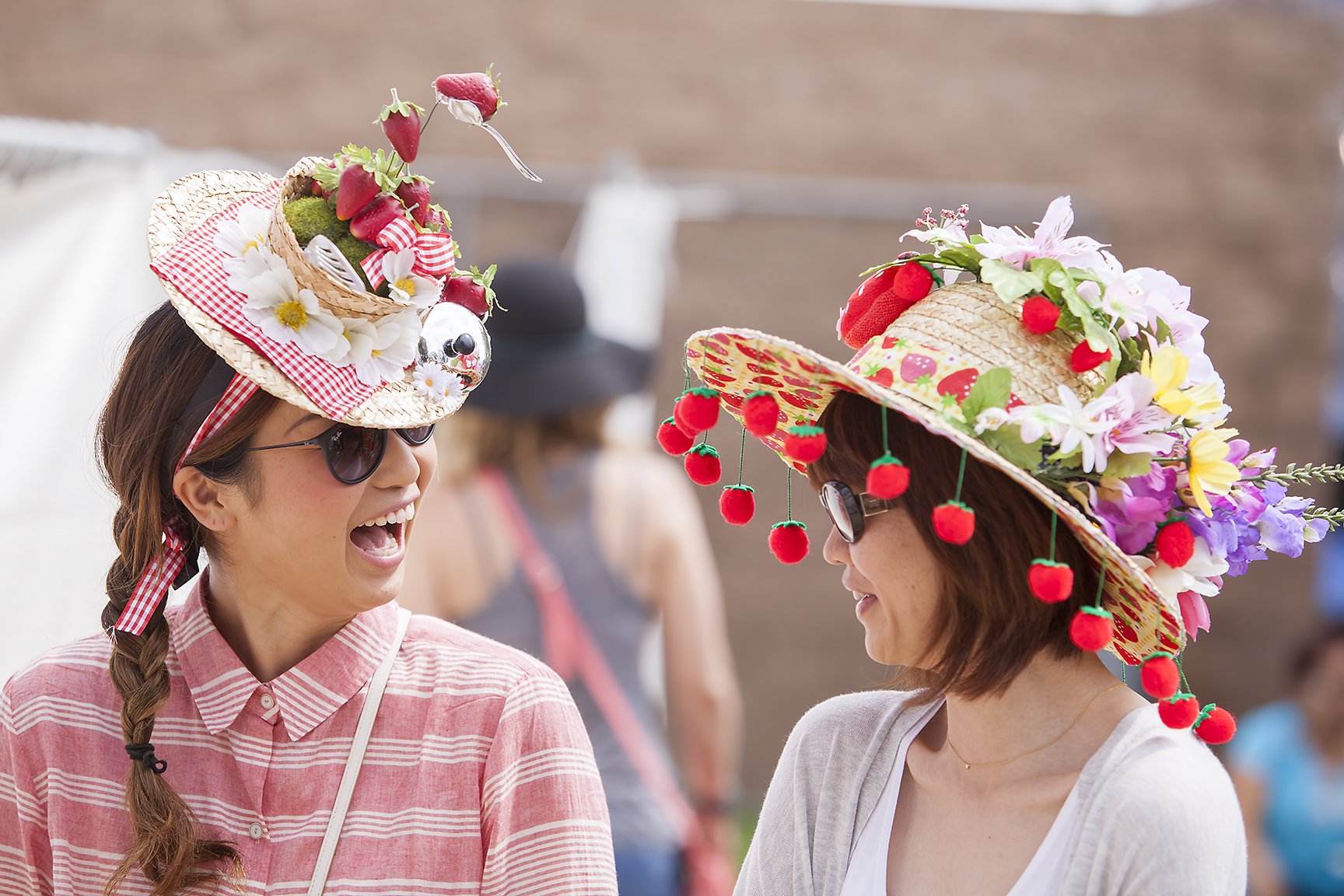 Seed and be seen: Fruit-inspired fashion is the California Strawberry ...