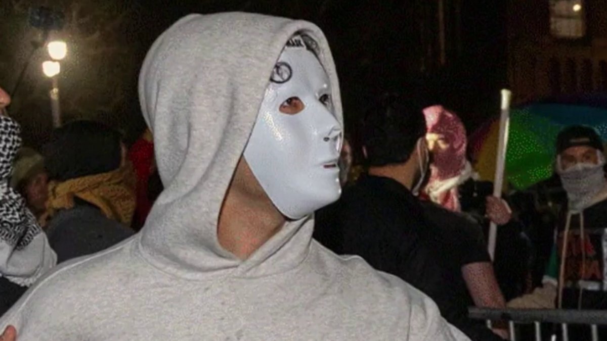 UCLA Police arrest 18-year-old accused of attacking protesters – NBC ...