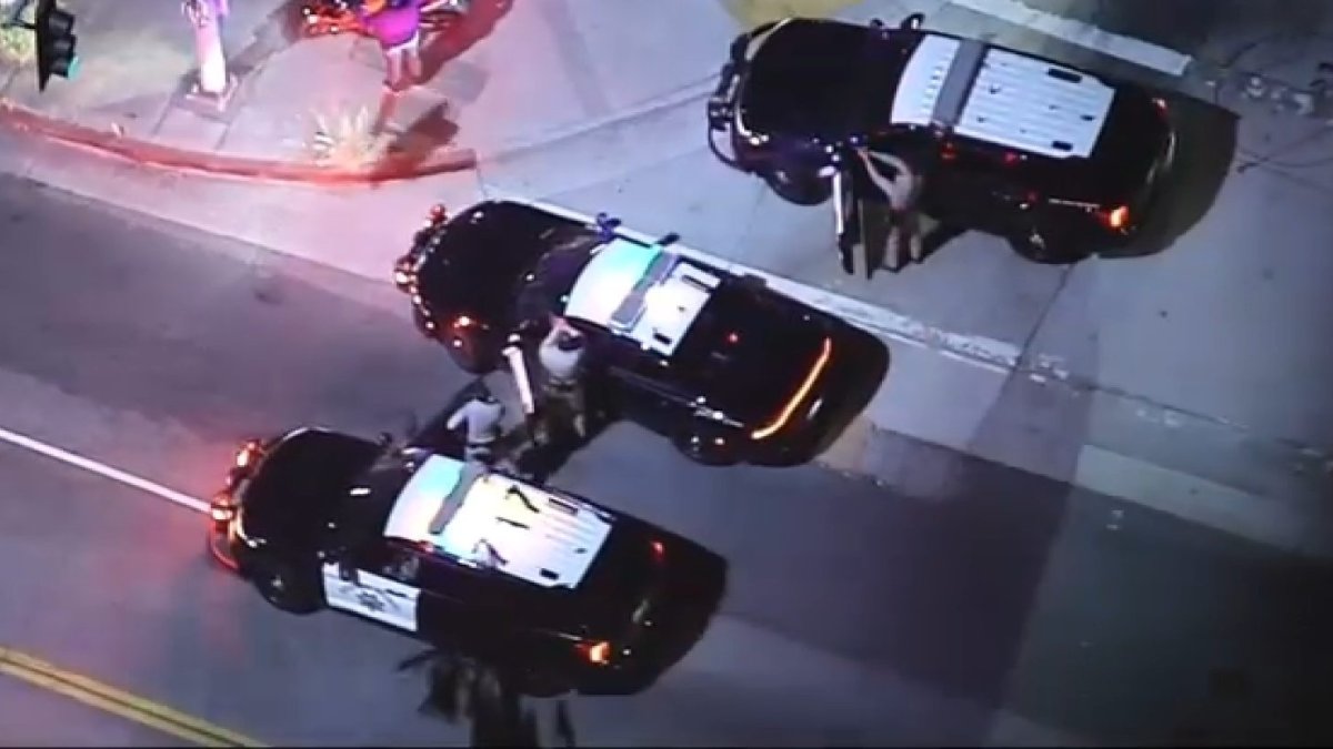 Police chase high-speed motorcyclist in South LA – NBC Los Angeles
