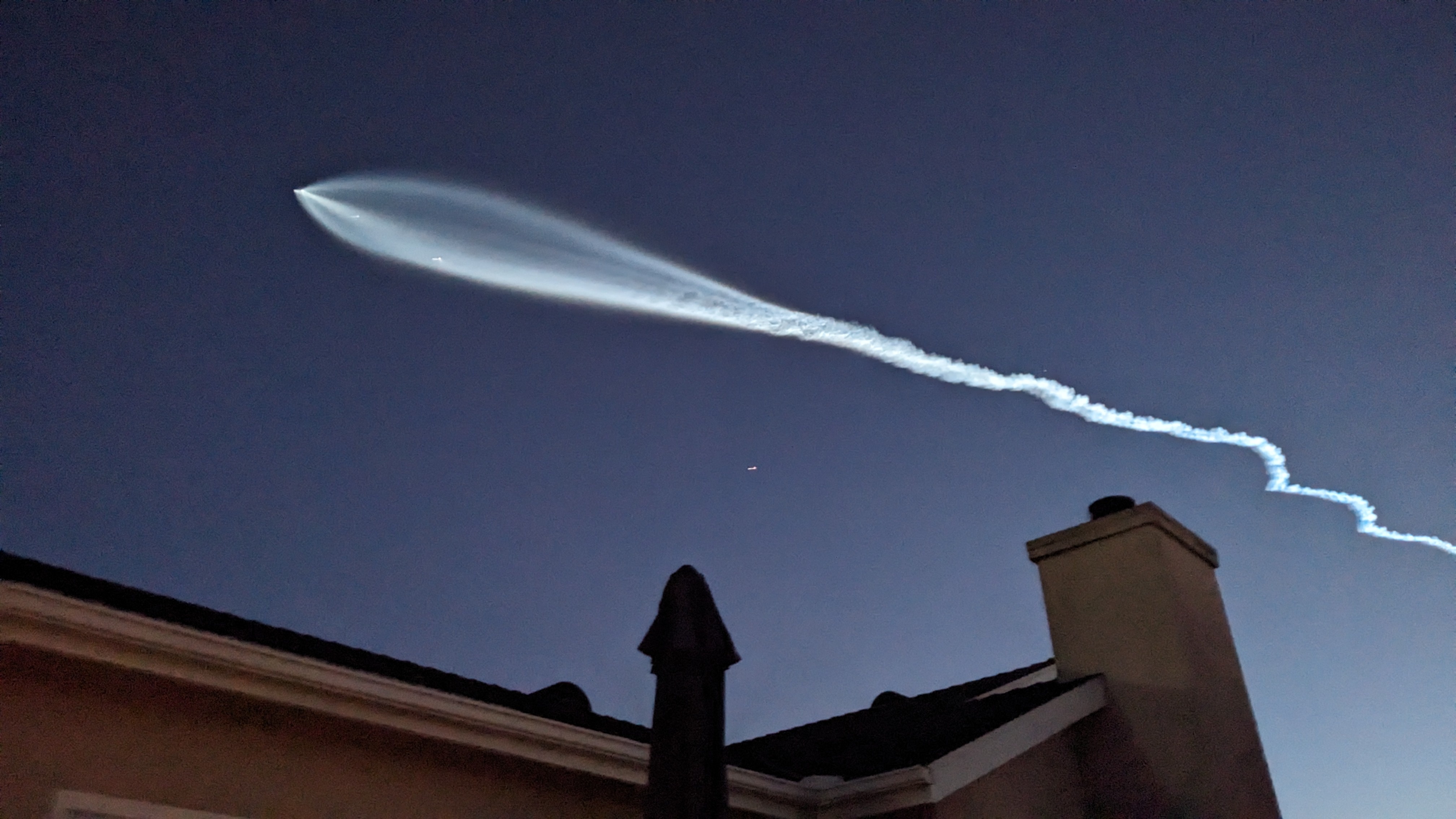 See photos of SpaceX rocket launch from around LA – NBC Los Angeles
