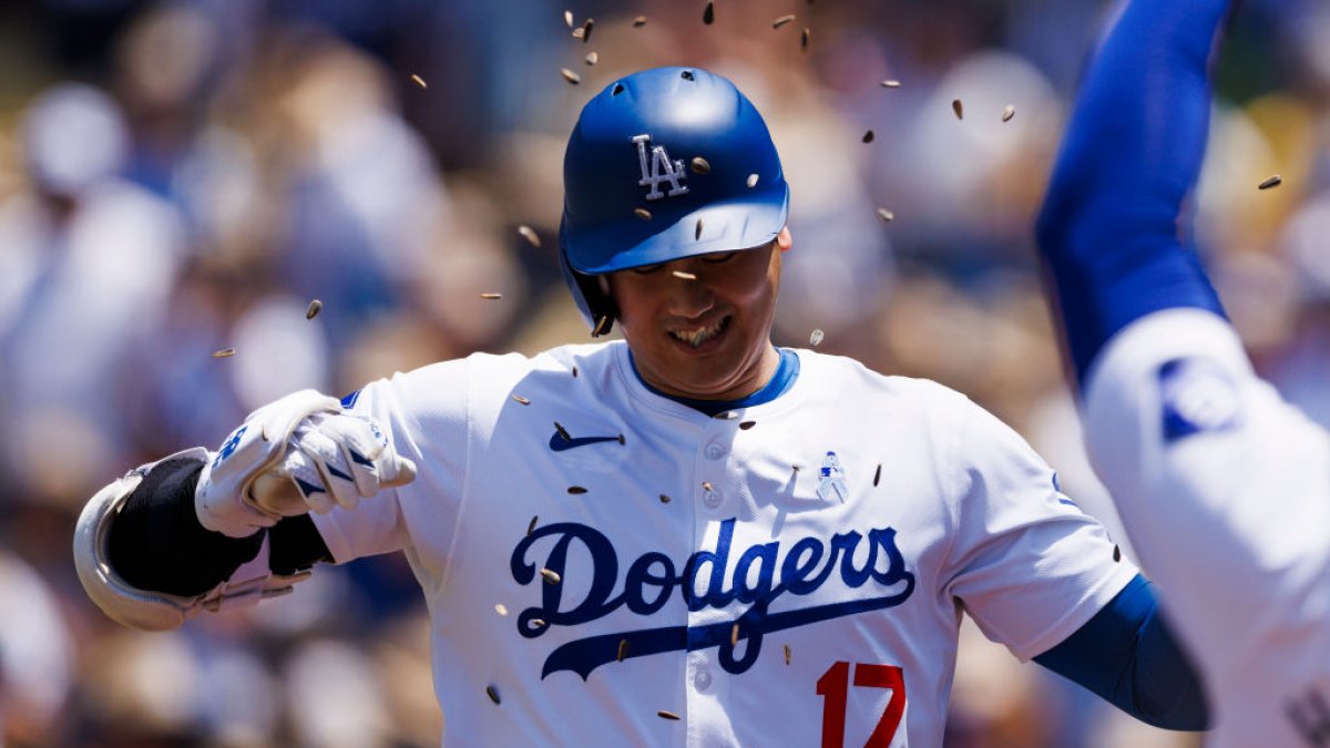 Los Angeles Dodgers News Shohei Ohtani Hits Two Homers In Dodgers 3 0