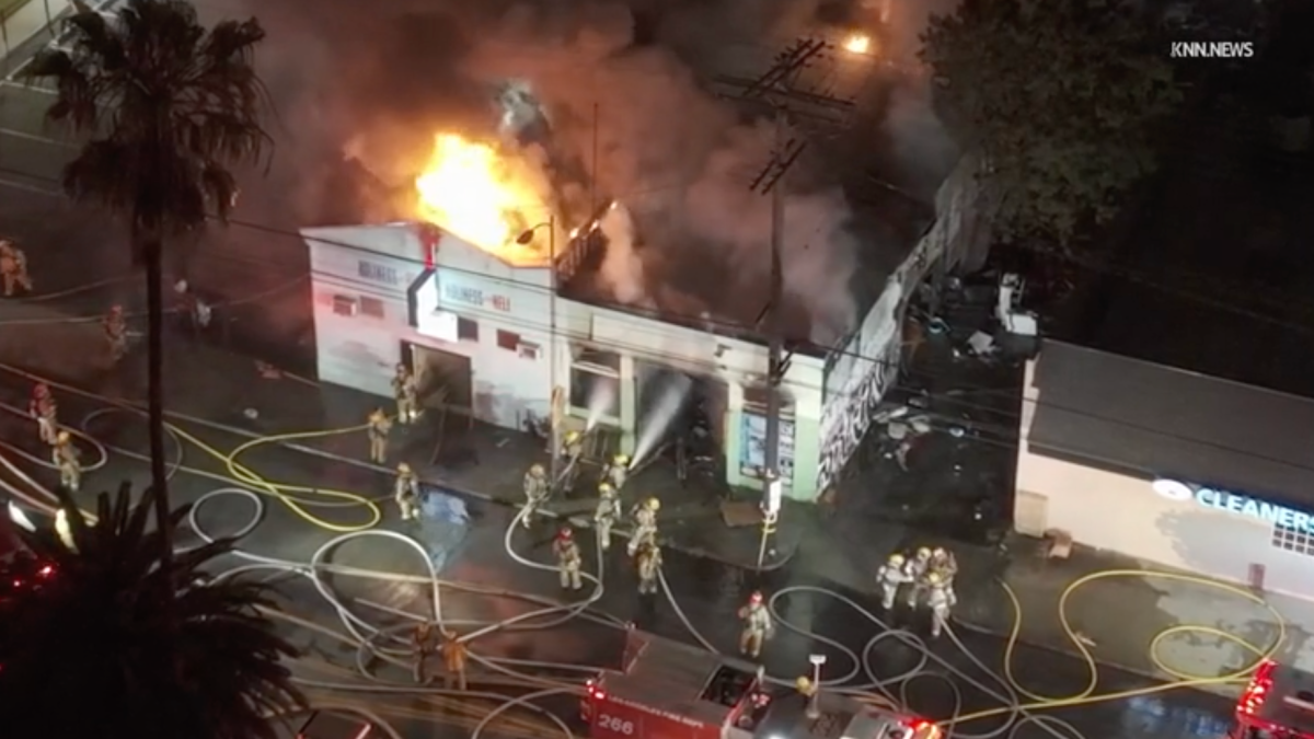 Fire damages church in South LA – NBC Los Angeles