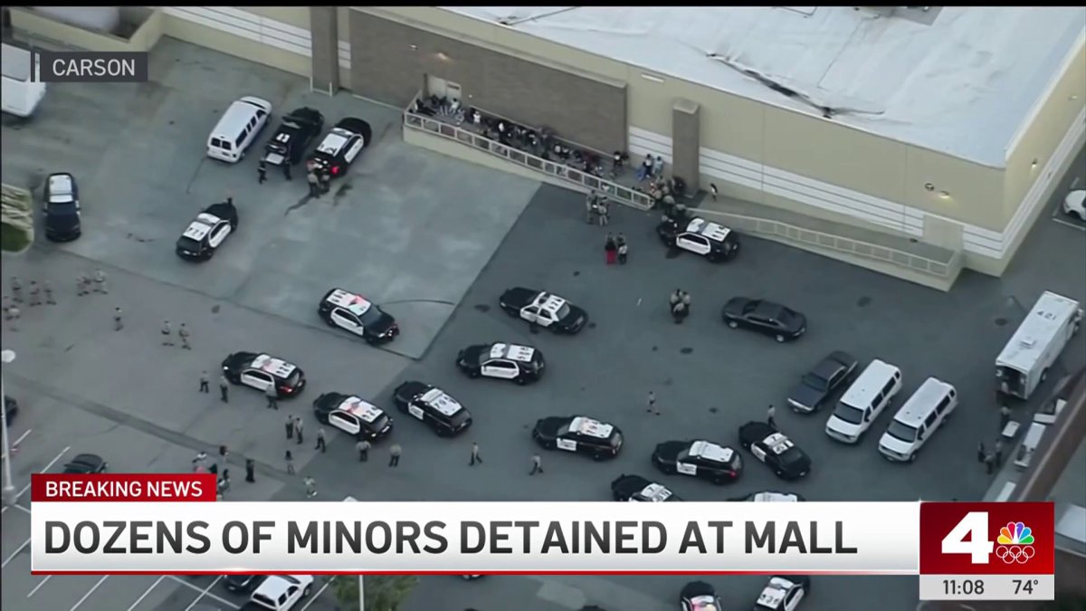 Dozens of minors detained at mall in Carson – NBC Los Angeles
