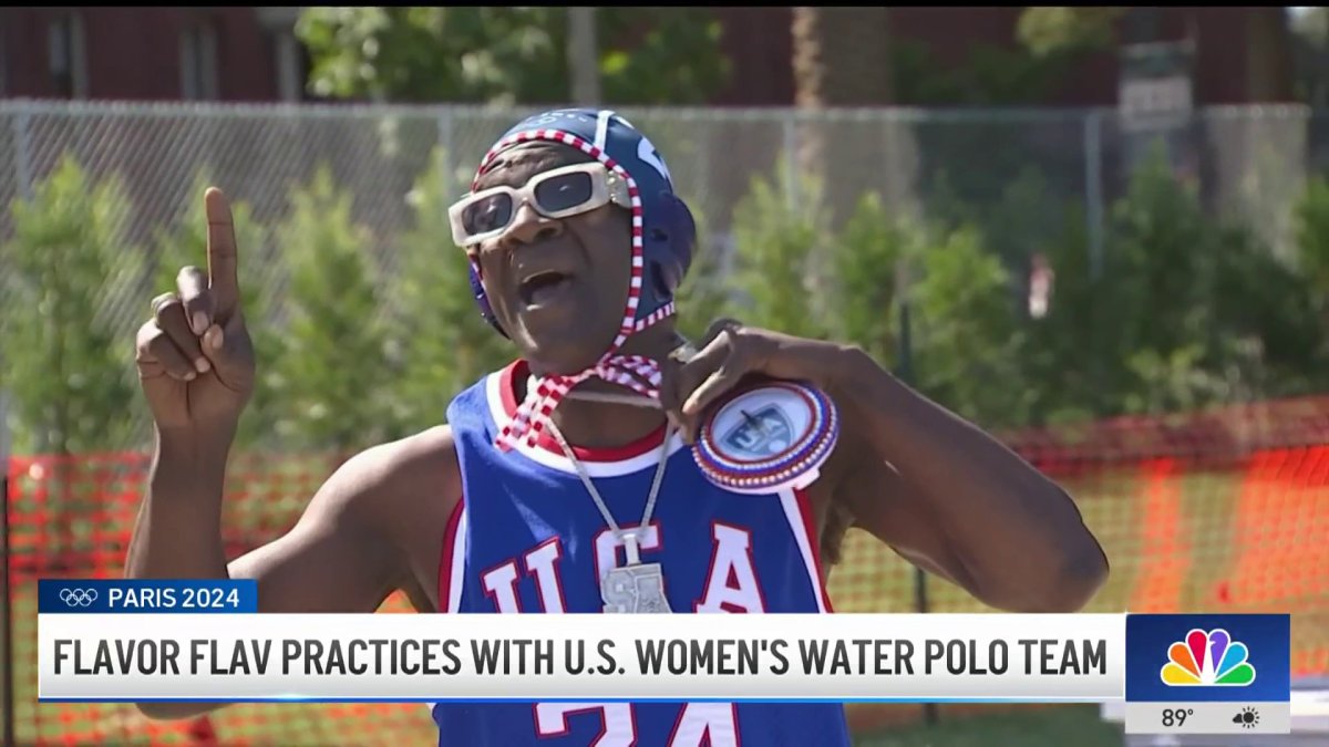 Flavor Flav practices with U.S. women’s water polo team – NBC Los Angeles