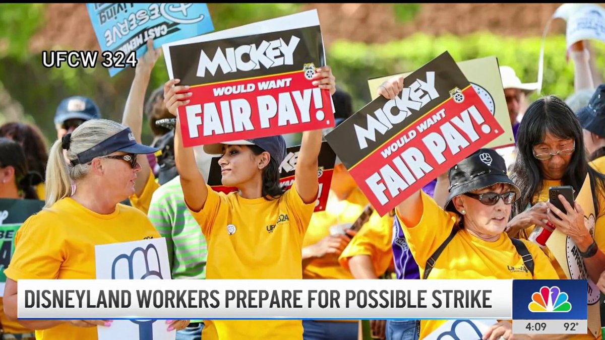 Disneyland workers prepare for possible strike – NBC Los Angeles
