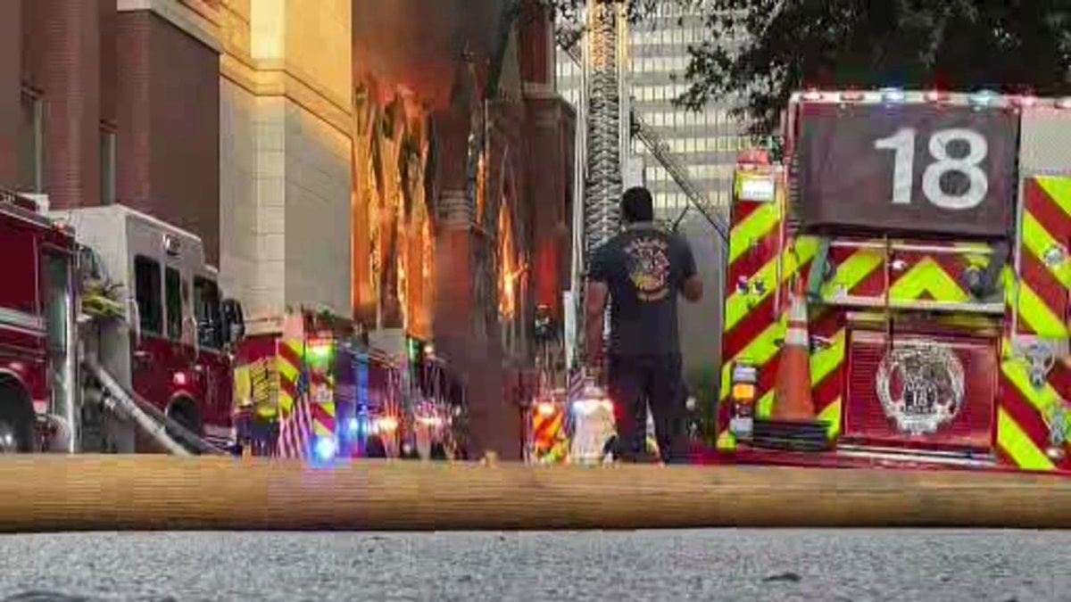 Crews battled fire at First Baptist Dallas secondary chapel – NBC Los ...