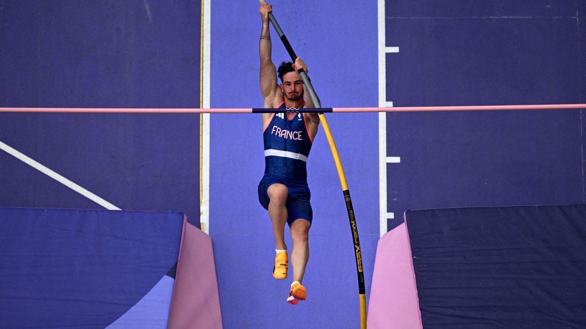 How pole vault works at 2024 Olympics in Paris – NBC Los Angeles