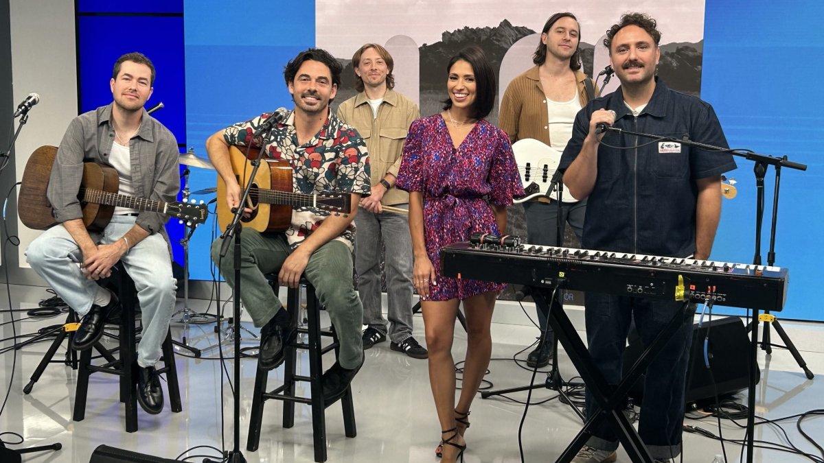 LA’s ‘Local Natives’ perform live in studio – NBC Los Angeles