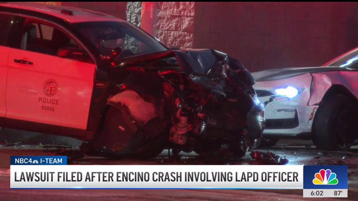 Los Angeles sued after crash involving LAPD officer in patrol car – NBC ...
