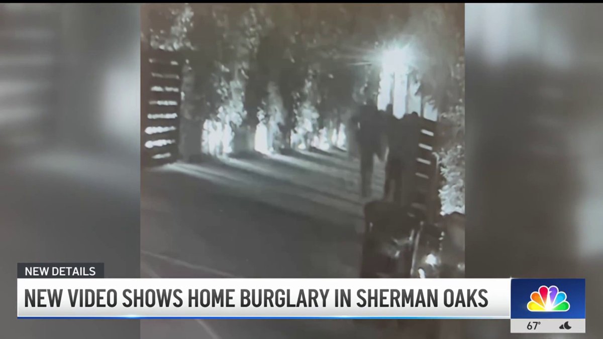 Surveillance Footage Shows Sherman Oaks Break In Suspects Nbc Los Angeles