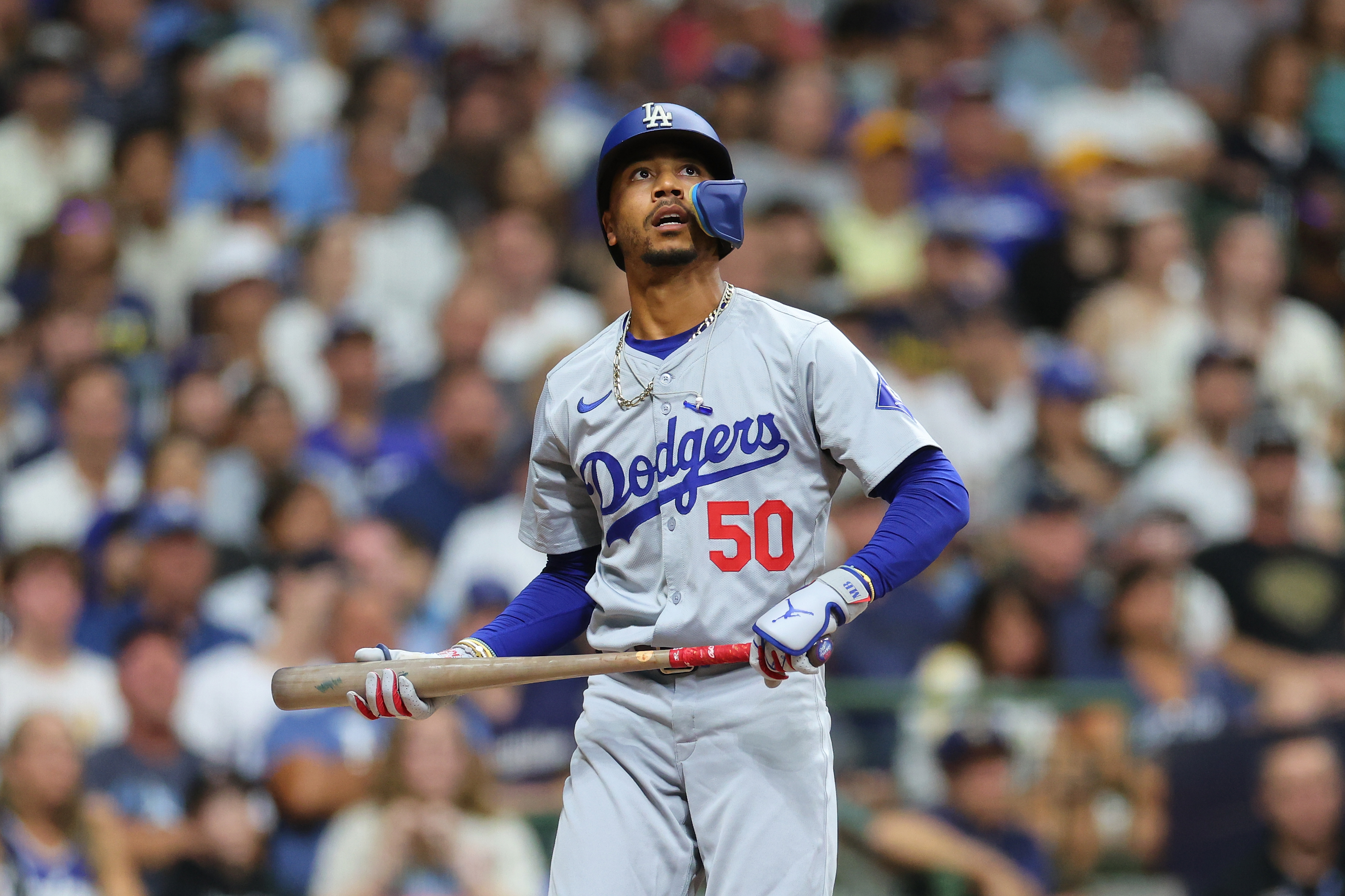 Dodgers’ Mookie Betts once again refuses to stay at ‘haunted’ hotel in ...