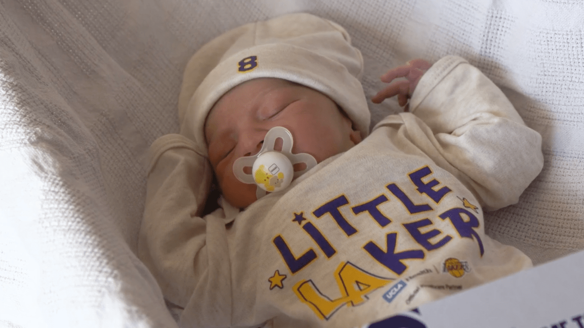 Newborns gifted special Laker’s gear in honor of Kobe Bryant’s birthday ...