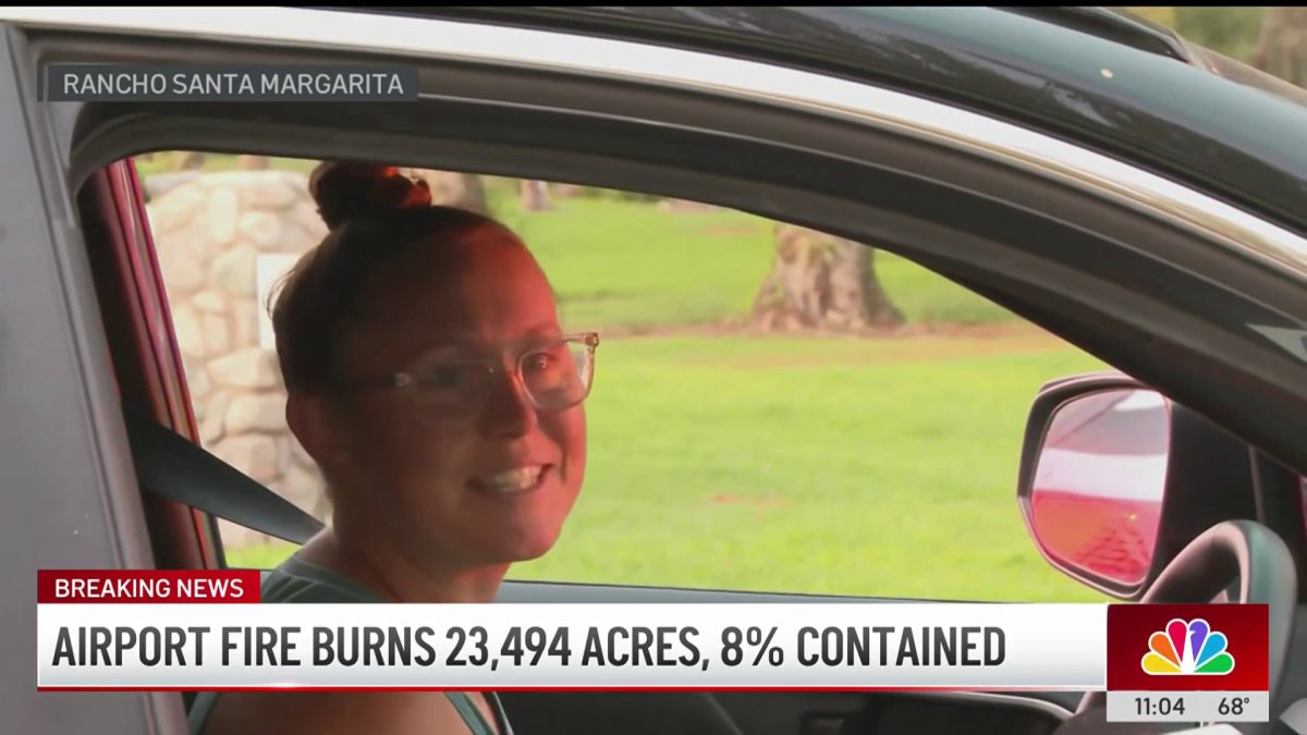 Some Residents Return Home After Airport Fire Evacuations Nbc Los Angeles