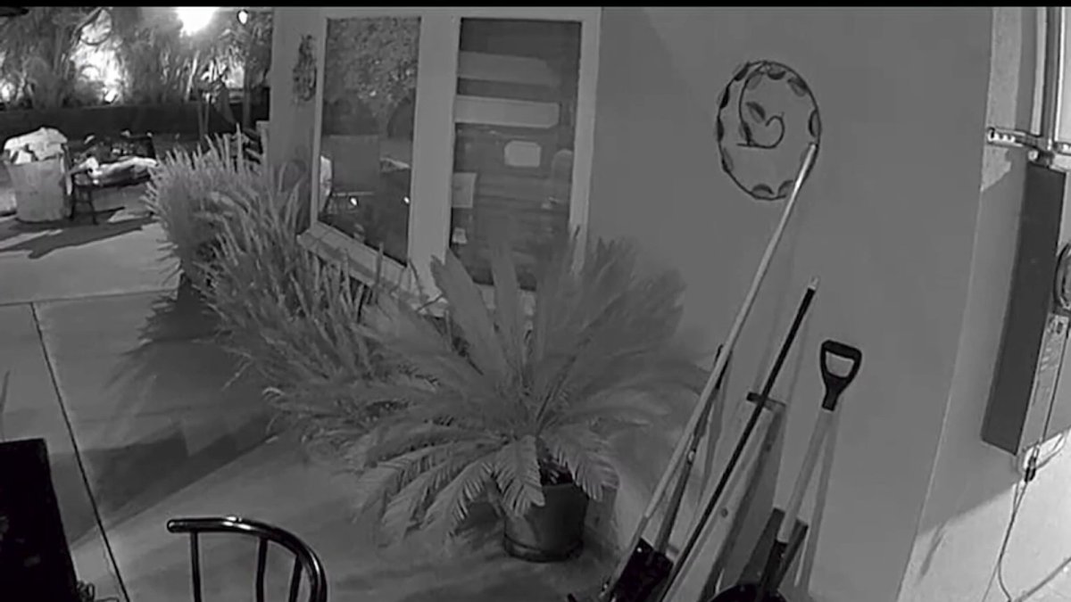 Man arrested after breaking into Tujunga home while homeowners were ...