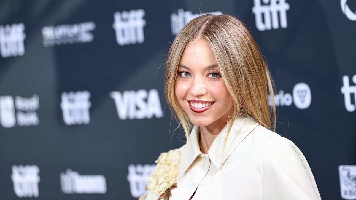 Sydney Sweeney looks unrecognizable as boxing champ Christy Martin ...