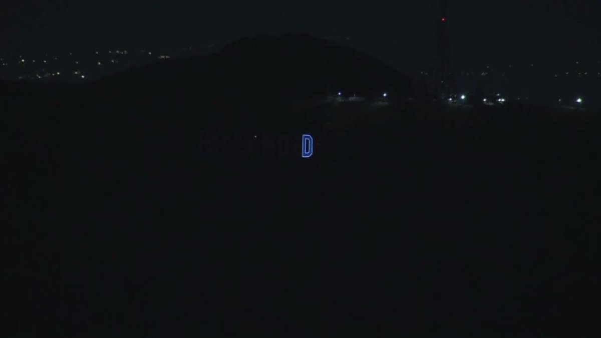 Hollywood sign D glows blue in honor of Dodgers – NBC Los Angeles