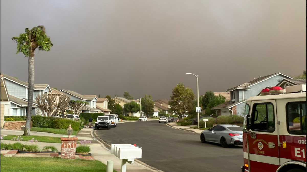Windy, dusty conditions raise fire concerns in Orange County – NBC Los ...