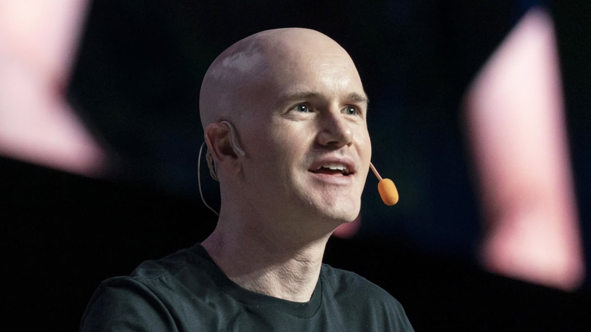 Coinbase CEO Brian Armstrong is more than $2 billion richer after post ...