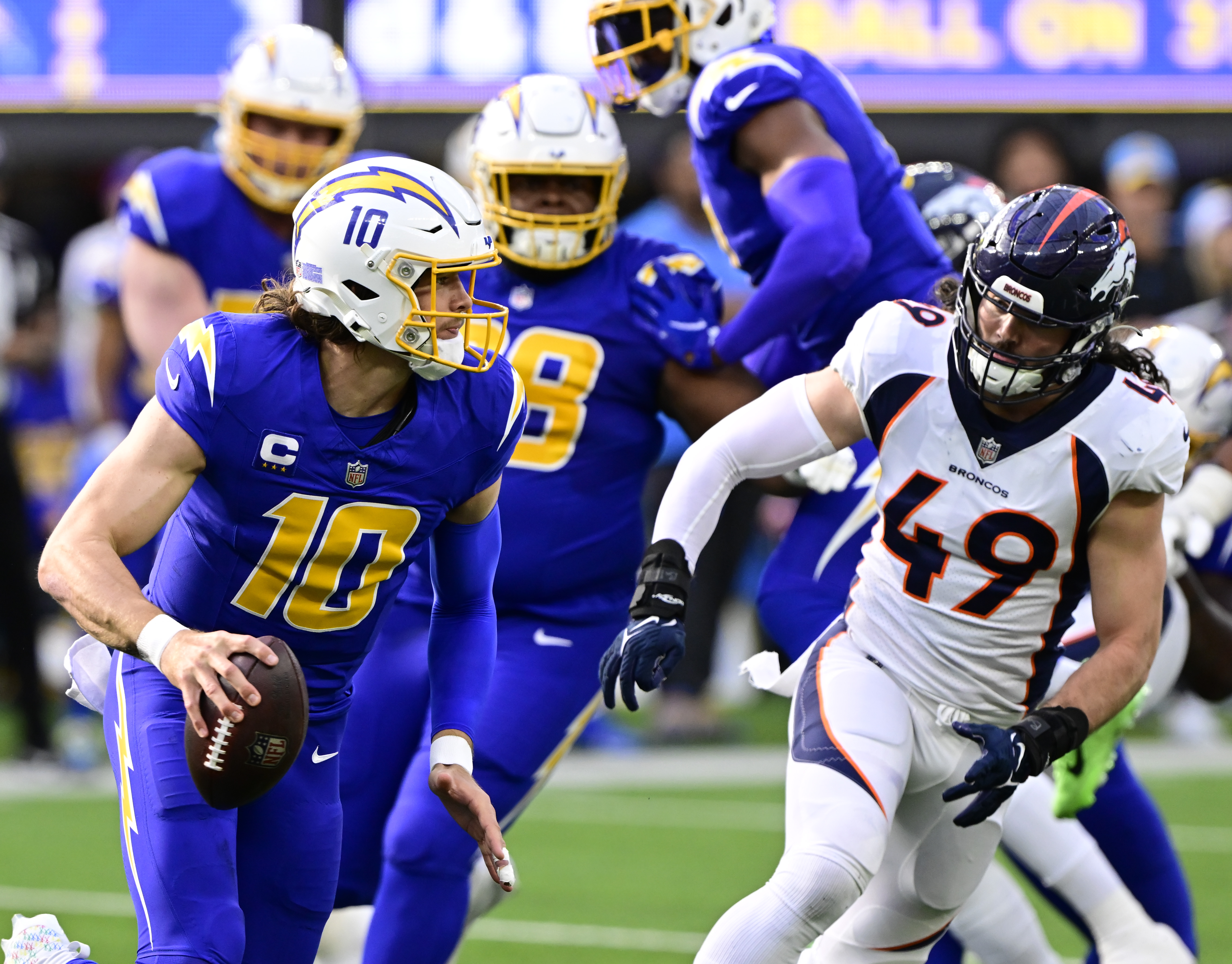 NFL issues first ever Thursday night flex with Broncos-Chargers – NBC ...