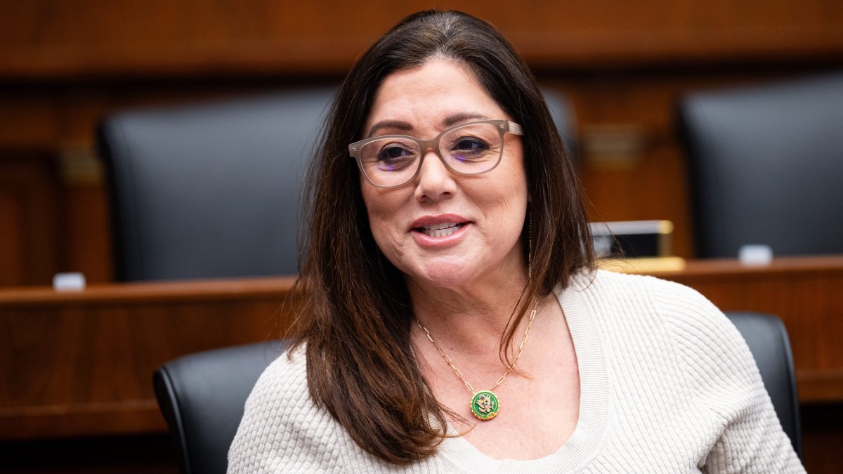 Donald Trump picks Lori Chavez-DeRemer to lead Labor Department – NBC ...