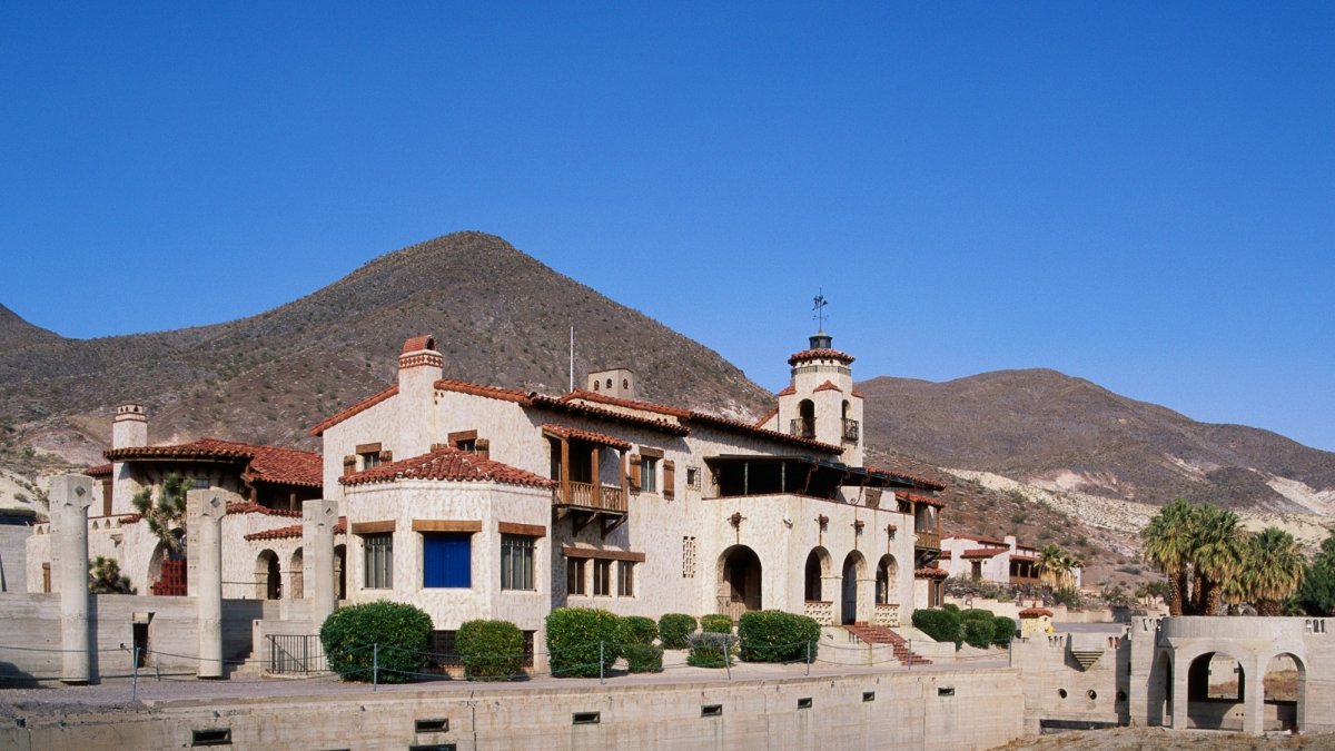 Tours return to a Death Valley castle years after a major flood – NBC ...