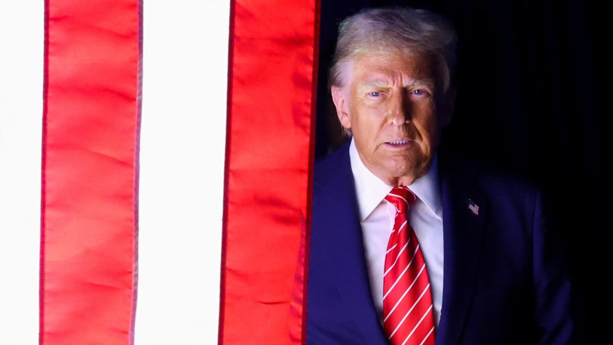 Trump agrees to DOJ background checks on administration nominees ...