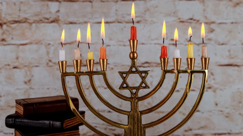 LA authorities step up security at Hanukkah events – NBC Los Angeles