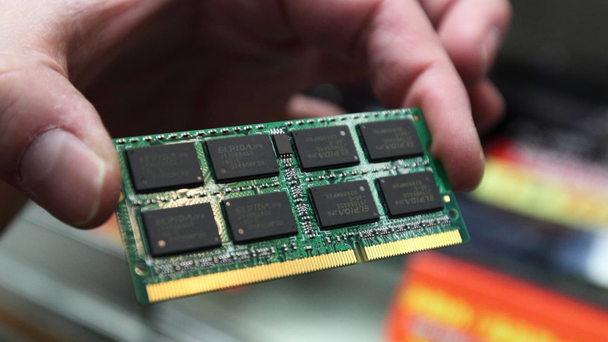 Japan chip stocks extend losses as DeepSeek worries fuel Wall Street ...