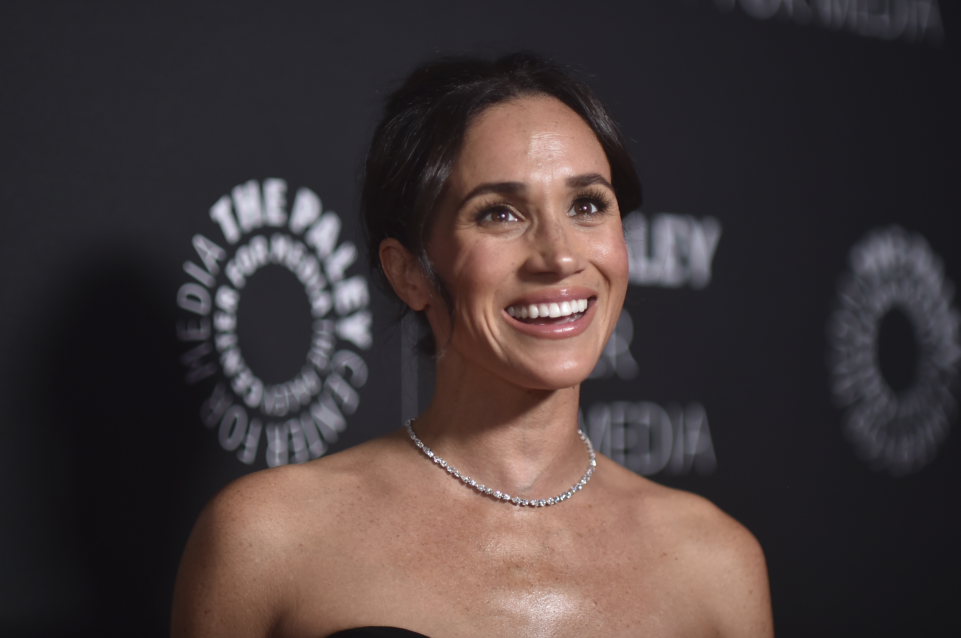 Meghan Markle shares video of Lilibet playing outside – NBC Los Angeles