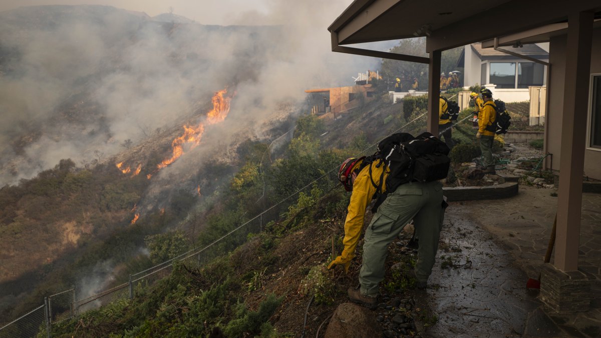 California wildfires: What to pack for evacuation – NBC Los Angeles