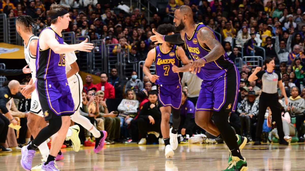 Los Angeles Lakers news: Austin Reaves scores a career-high 38 points ...