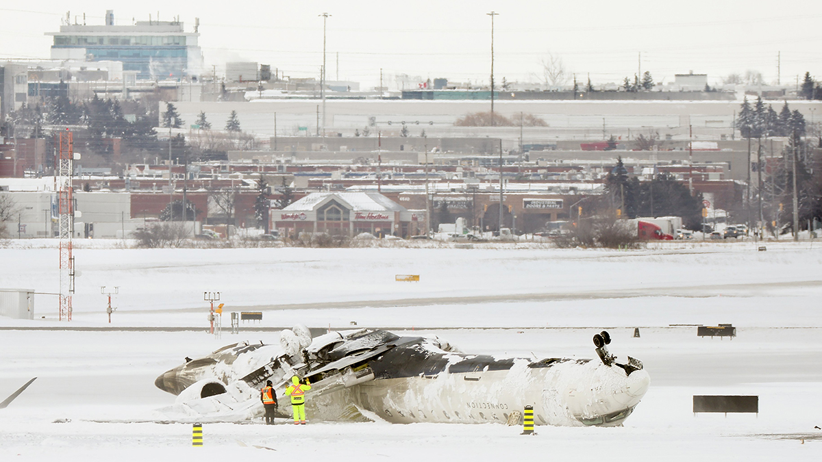 Updates: Delta jet bursts into flames on Toronto runway – NBC Los Angeles