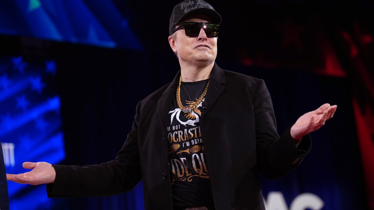 Elon Musk says federal workers must justify their work — or resign ...