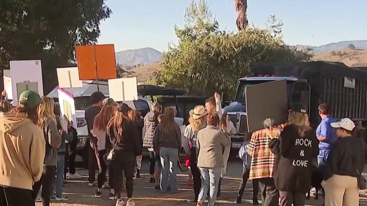 Protests planned over Palisades Fire debris removal site – NBC Los Angeles