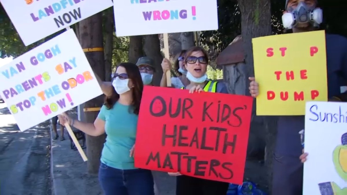 Valley residents protest use of local landfill for wildfire debris ...