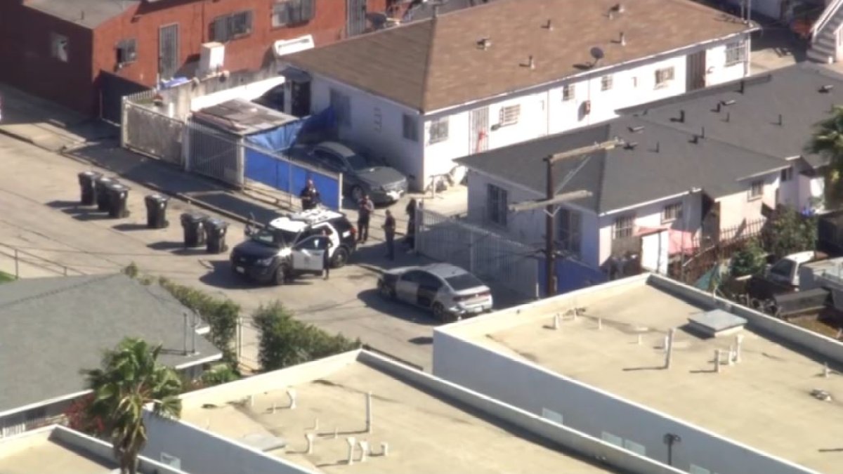 Chase that began in North Hollywood ends in South LA – NBC Los Angeles