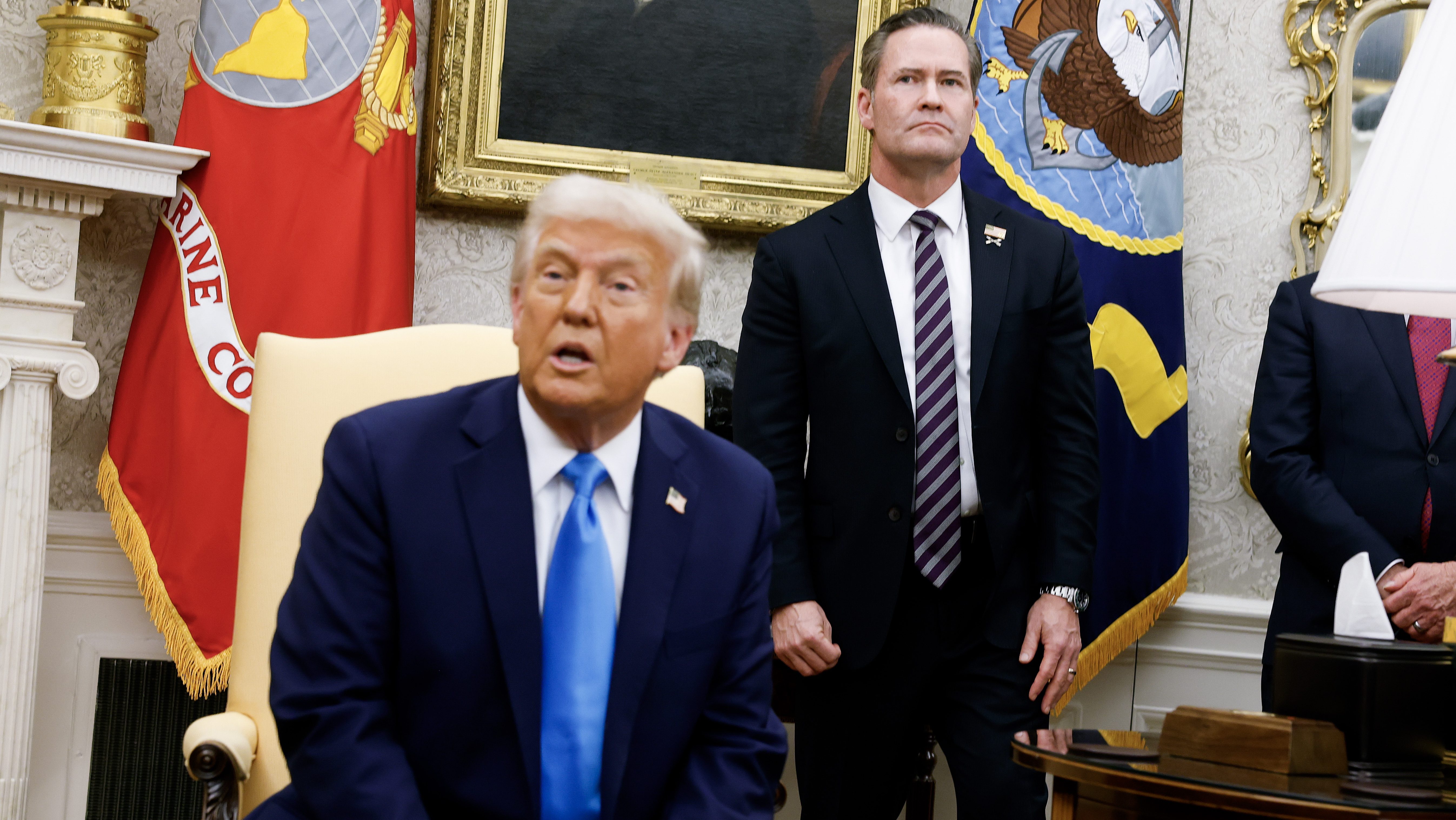 Trump stands by Mike Waltz despite leaked military plans – NBC Los Angeles