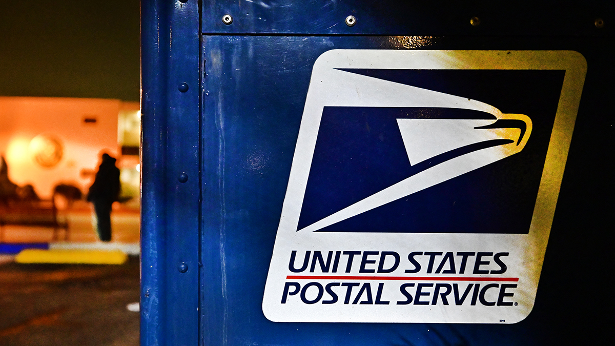 USPS plans to work with DOGE and cut 10,000 jobs – NBC Los Angeles